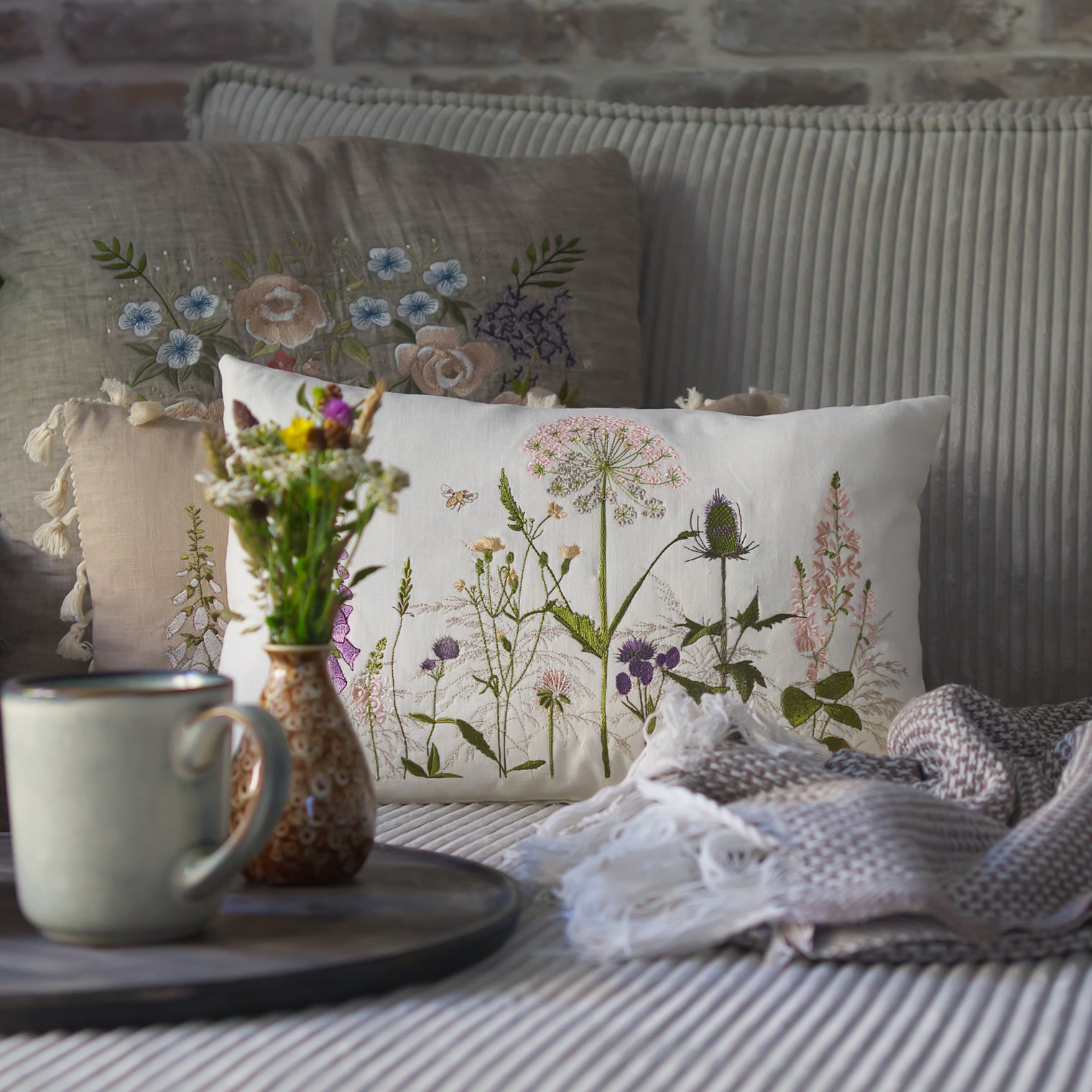 Stickdatei Wildgräser – Cora Design Stickdateien